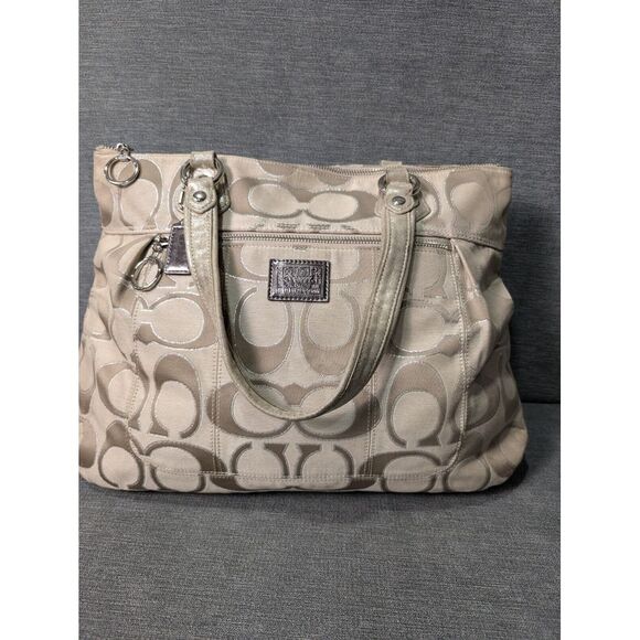 Coach | Bags | Coach Poppy Signature Silver Large Designer Tote ...
